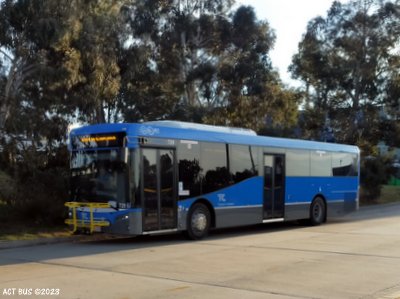 File:729-1.jpg - ACT Bus Fleetwiki